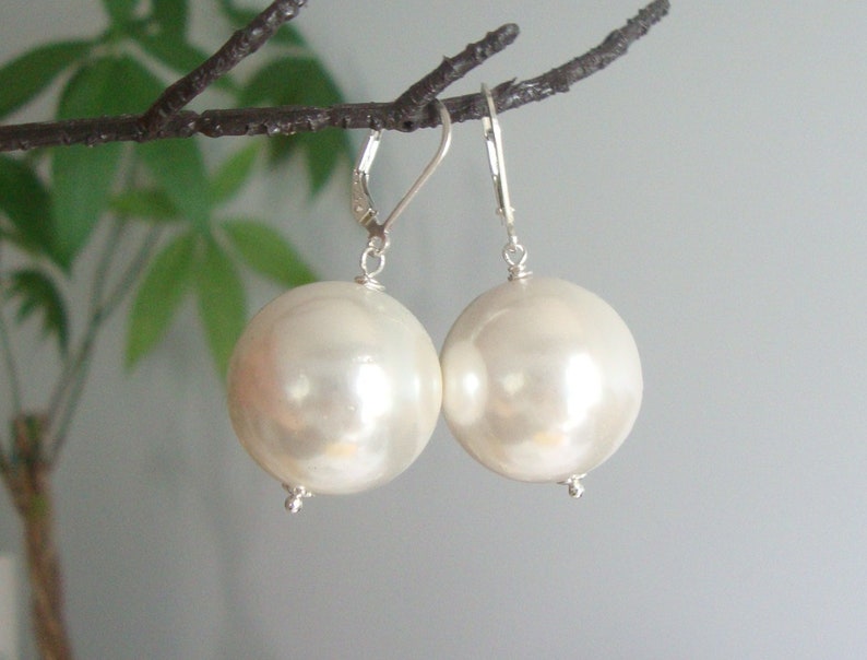 14K Gold Filled Elegant Big Round Drop Shell Pearl Earring | Etsy