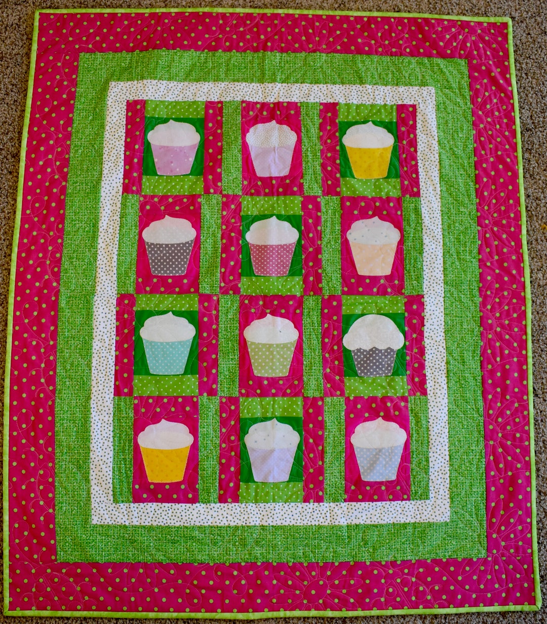 Cupcakes in Squares Pattern - BABY QUILT – Pink and Green - Etsy