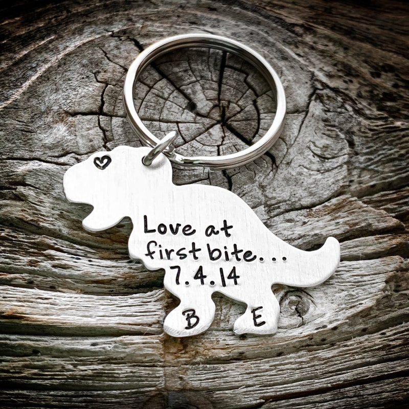 Dinosaur Keychain - Etsy