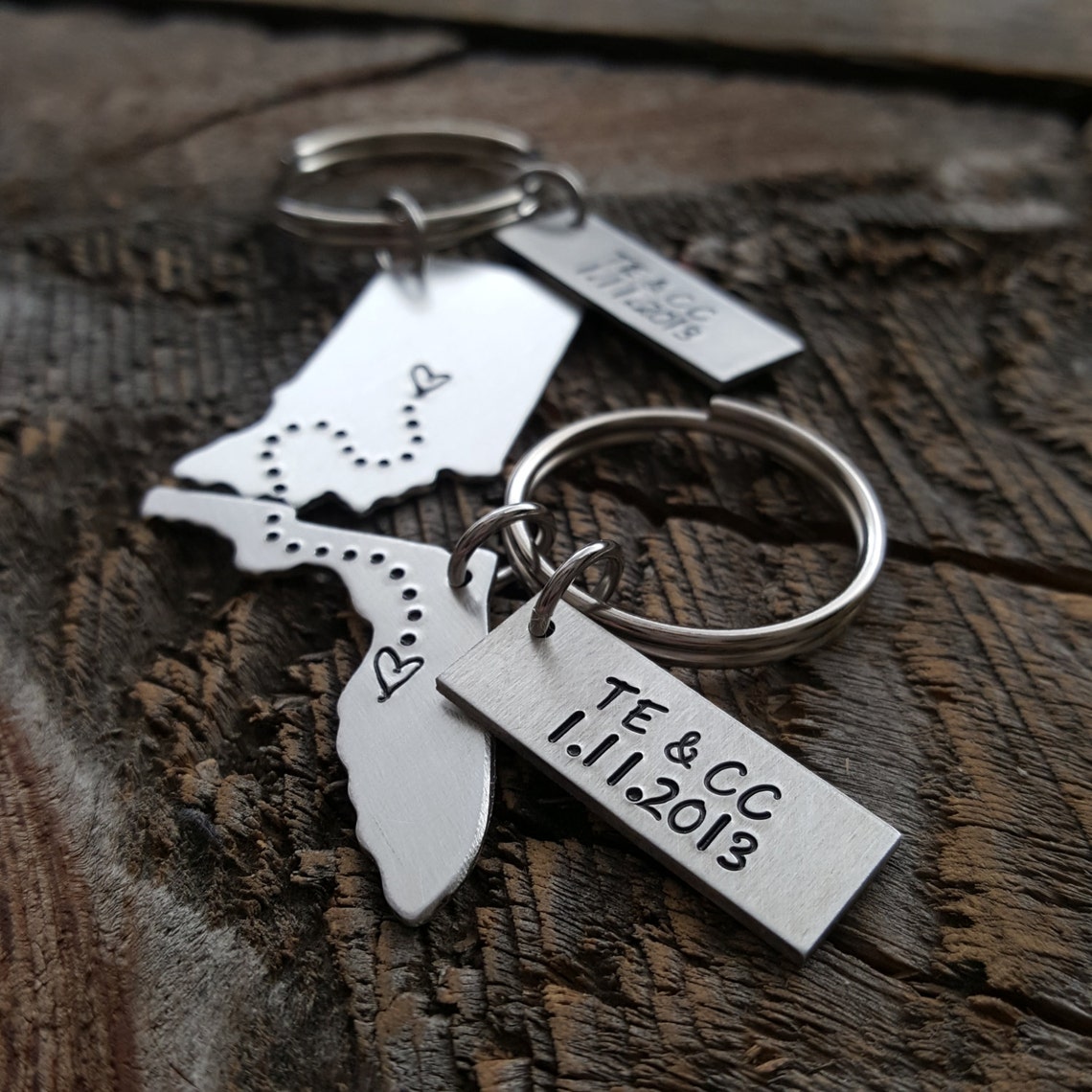 State Keychain With Initial and Date Charm Pick Your States - Etsy