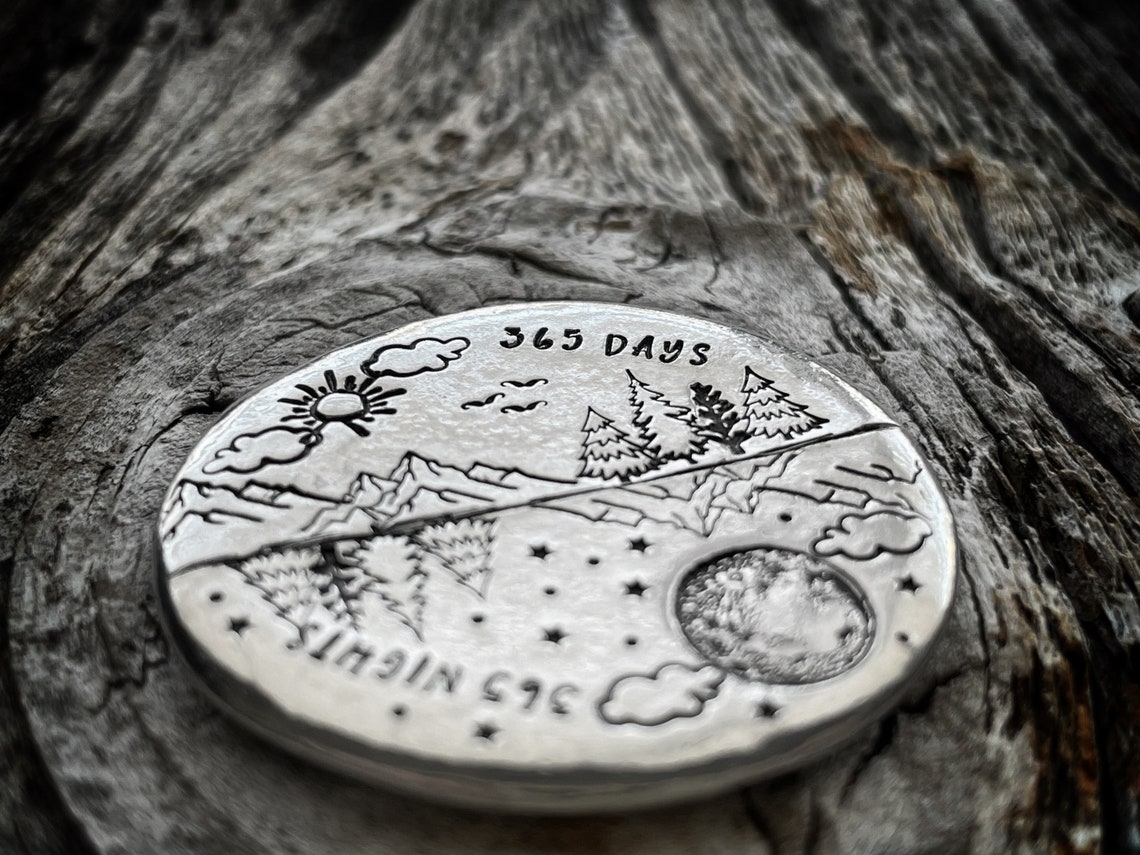 Night and Day Sobriety Coin 30 Days Sober 60 Days 90 Days - Etsy