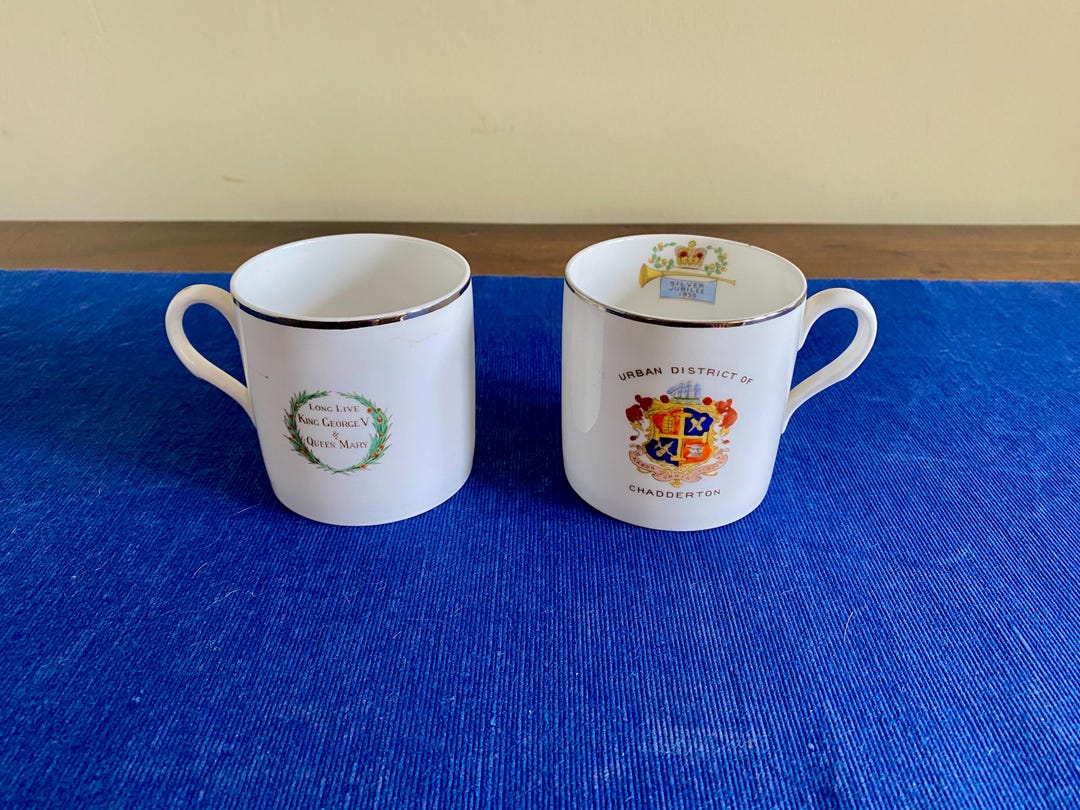 2 Shelley Commemorative Mugs With Hand Painted Chadderton Crest for the ...