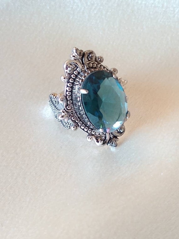 Blue Cocktail Ring. Victorian Style Ring. Size 6 & 7 Available - Etsy
