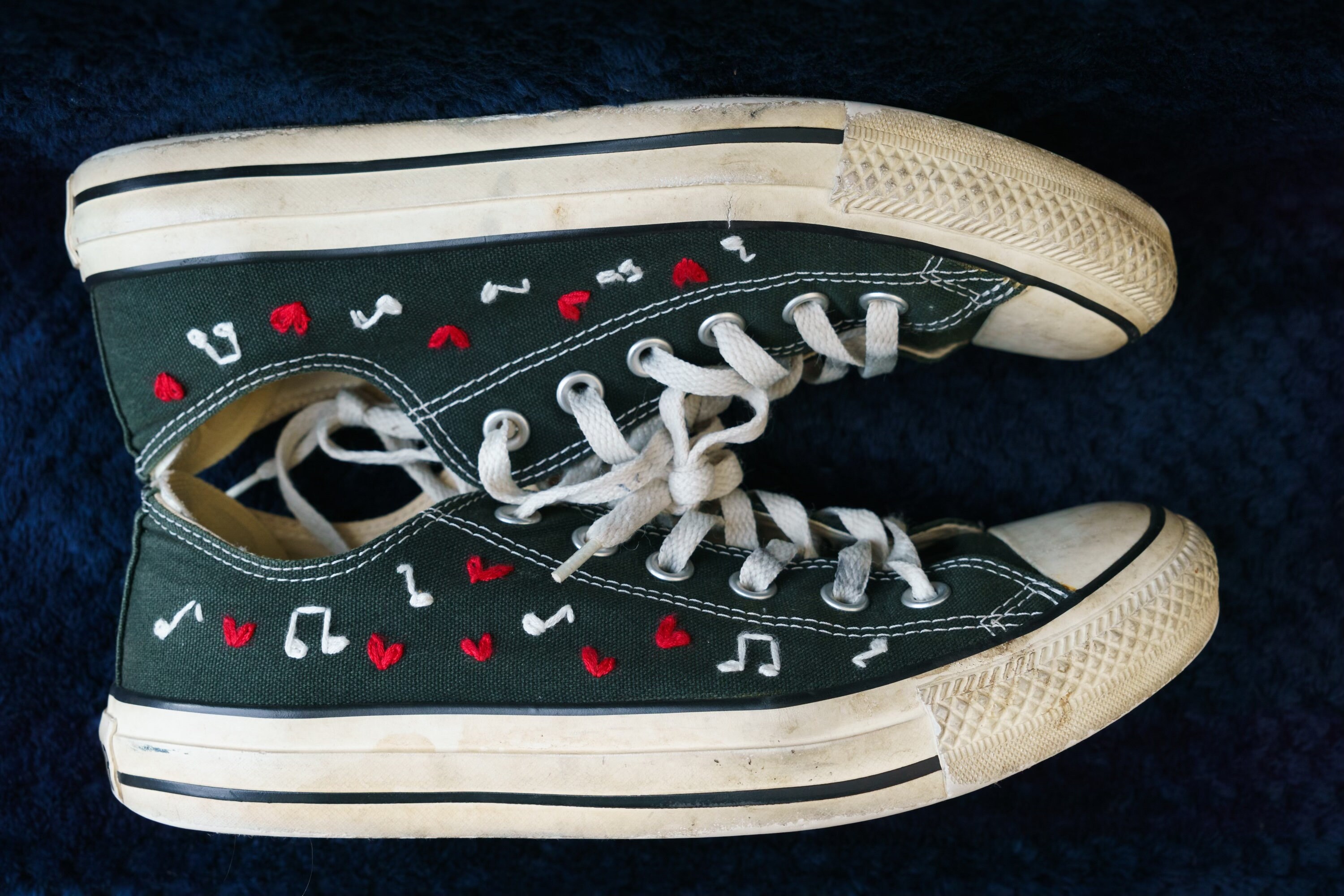 Custom Converse| Embroidered Shoes for Her| Music and Hearts Design ...