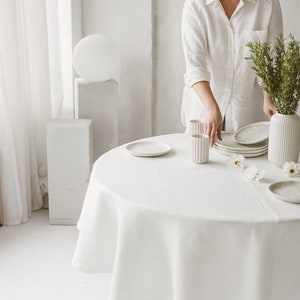 Round White Linen Tablecloth for Wedding, Holiday. Oval Natural Dining ...