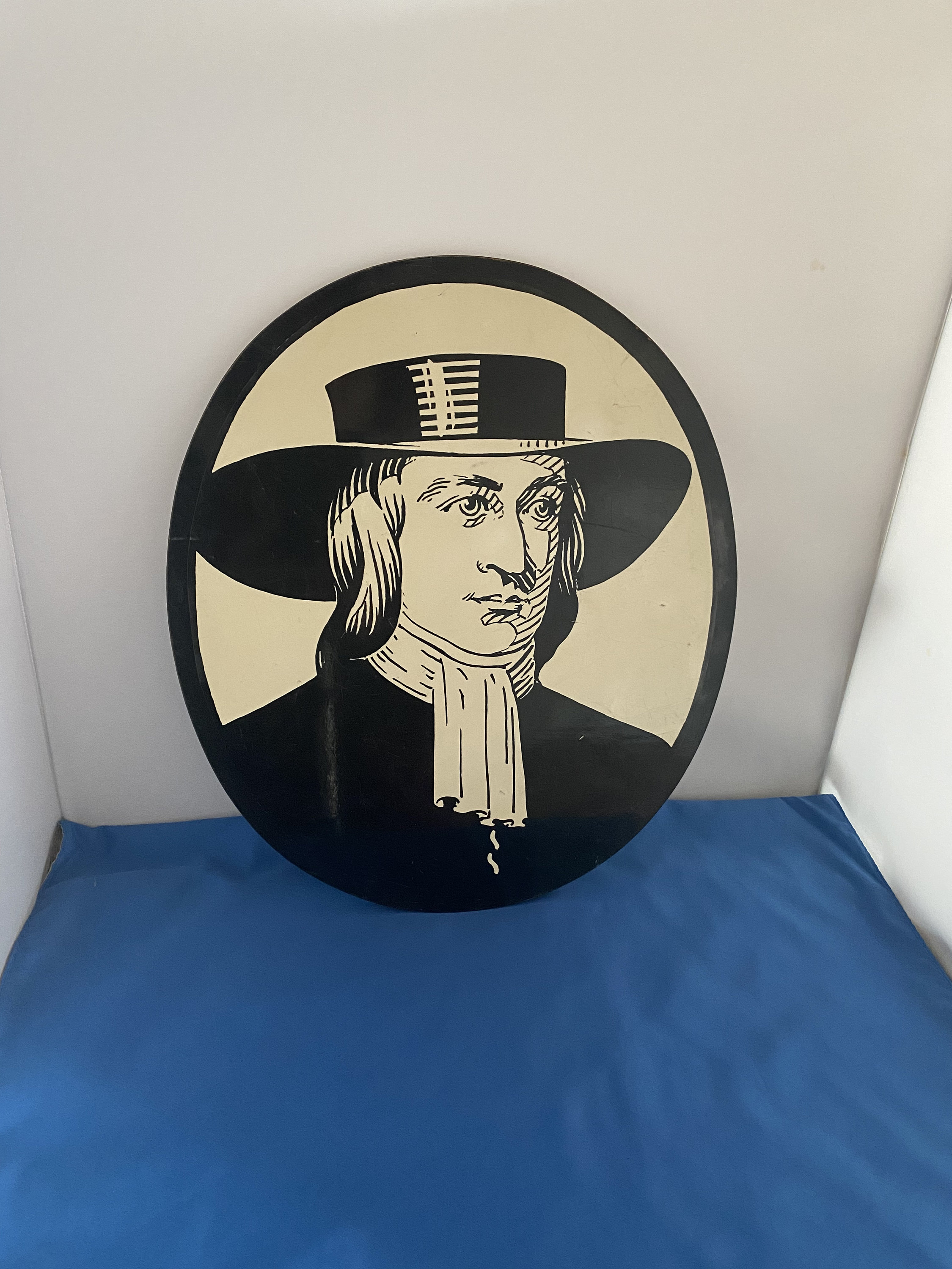 Quaker Vintage Oval Pyraglass Portrait - Etsy