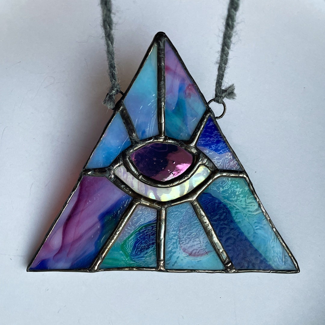 Pyramid Stained Glass, Pyramid Eye Stained Glass, Rainbow Green ...
