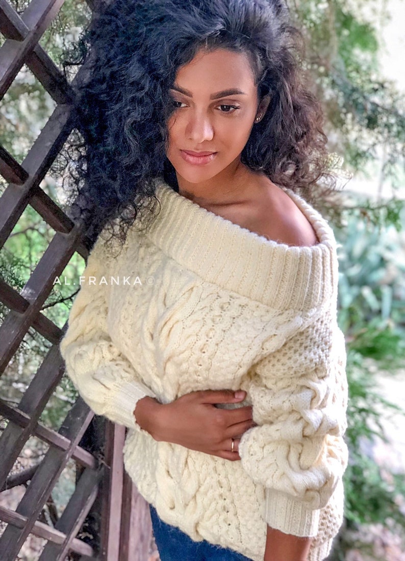 Off the Shoulder Scream Hand Knit Wool Sweater/cable Knit - Etsy