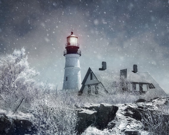 Beautiful lighthouse in winter high quality Photo print canvas choose ...