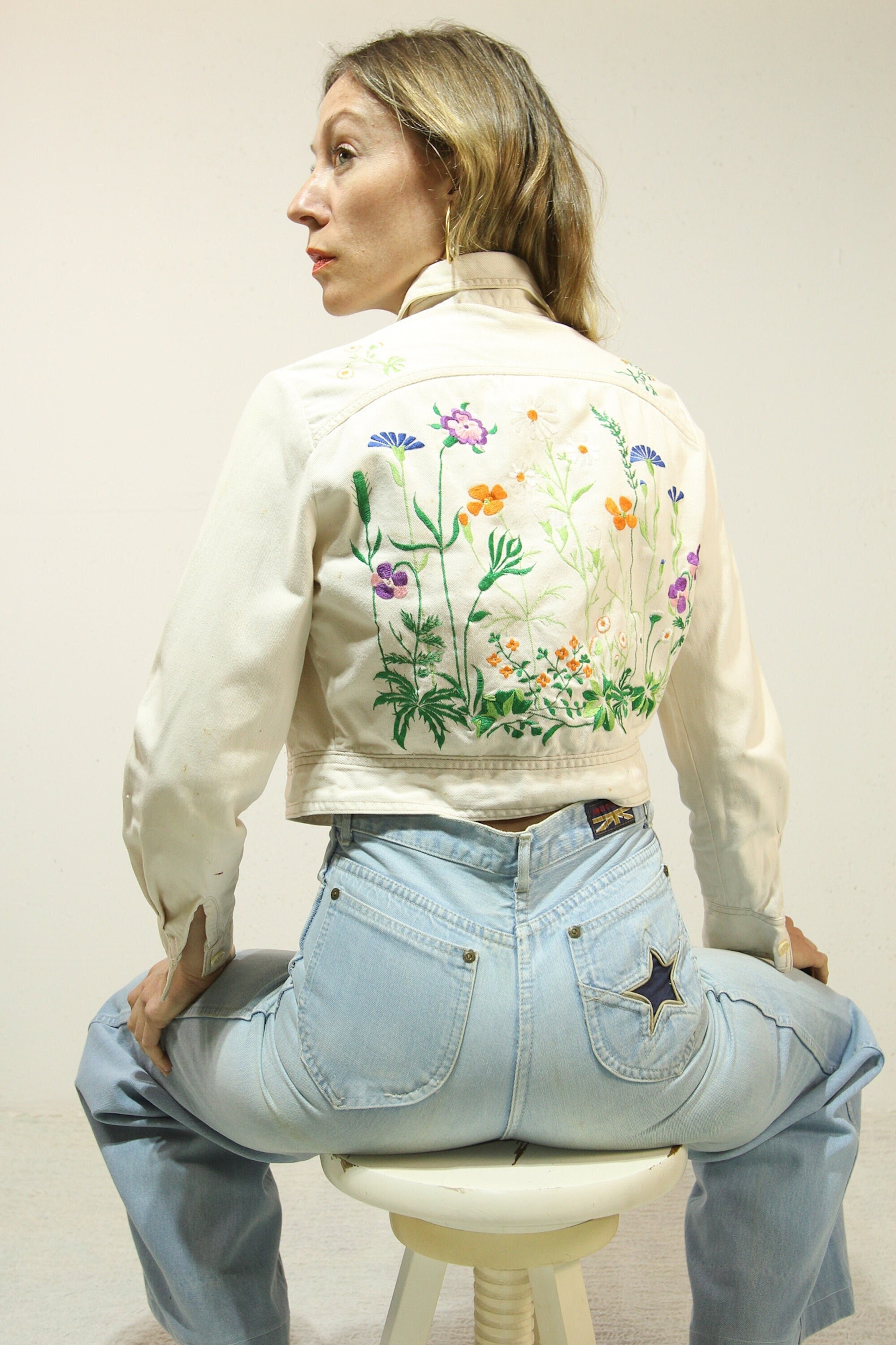 Xs-sm 1970s Insane White Vintage Denim Jacket With Intricate Xs-sm 1970s Insane White Vintage Denim Jacket With Intricate