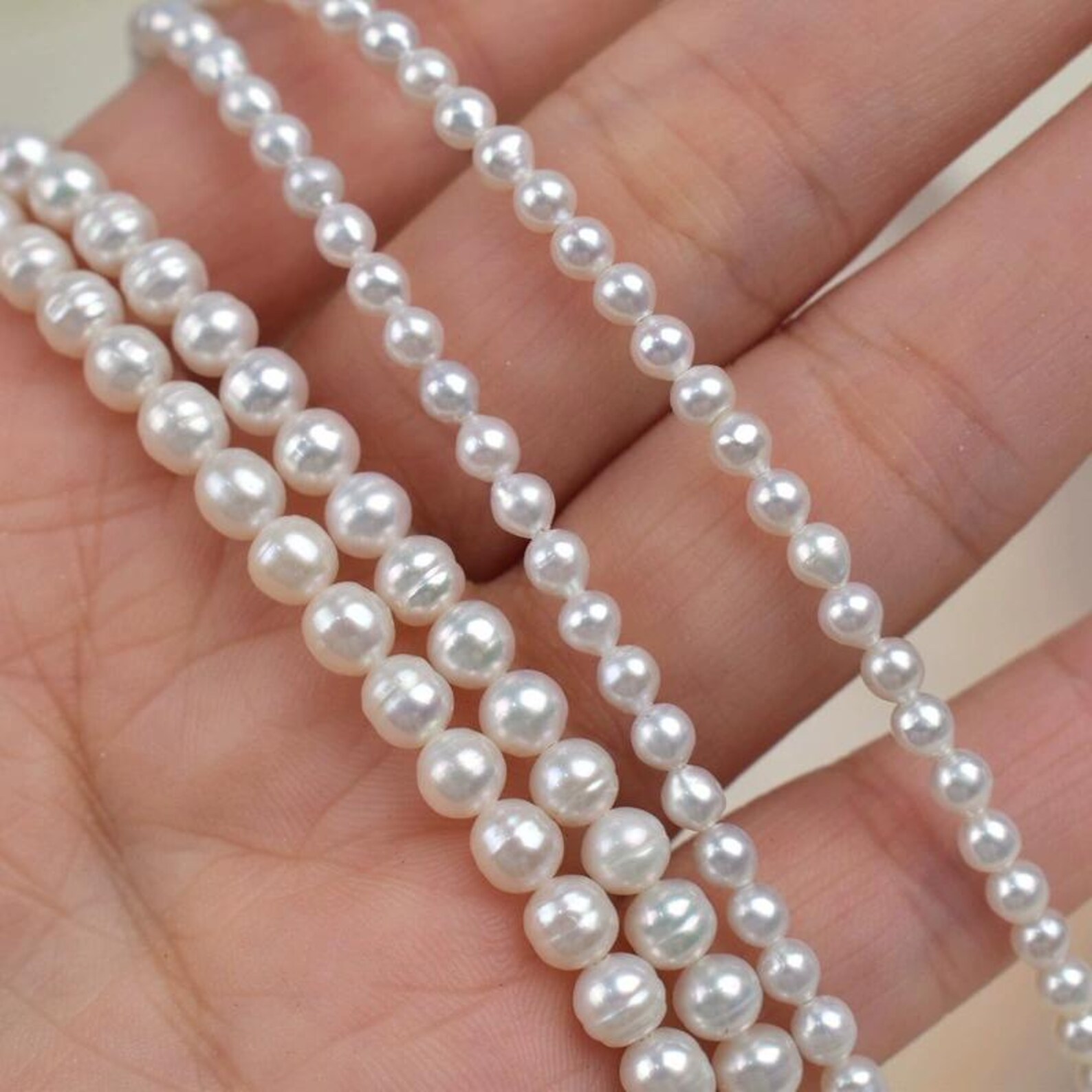 White Natural Near Round Pearl Beads: Threaded AK Freshwater Pearl ...