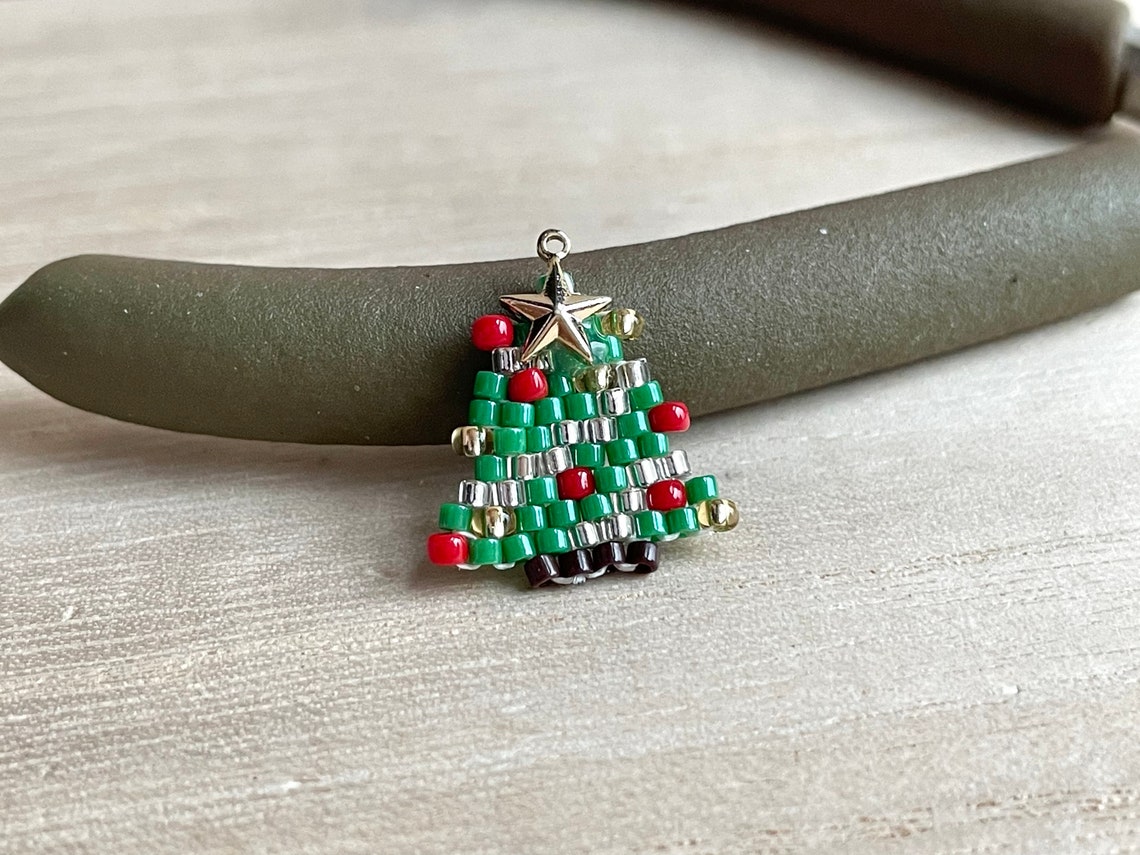 Santa Claus / Christmas Tree Beaded Charms: Clip on Charm, Keychain ...