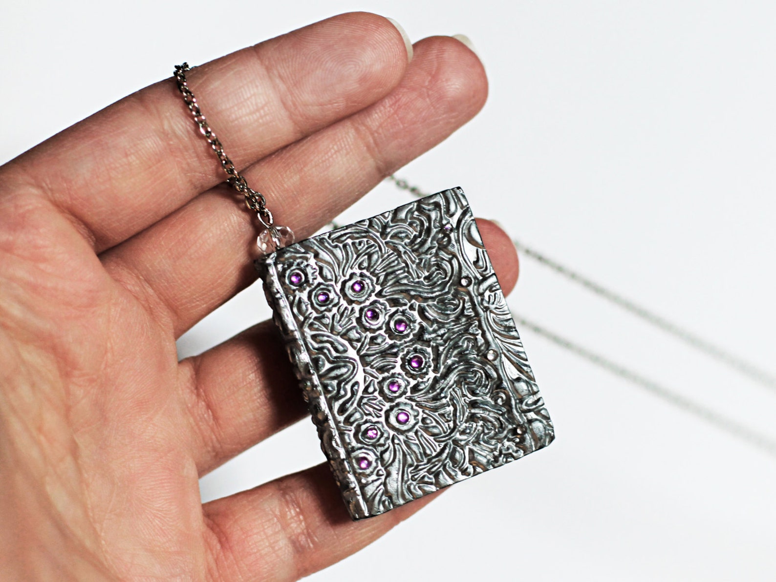 Silver Book Necklace Birthday Gifts for Friends Book Jewelry - Etsy