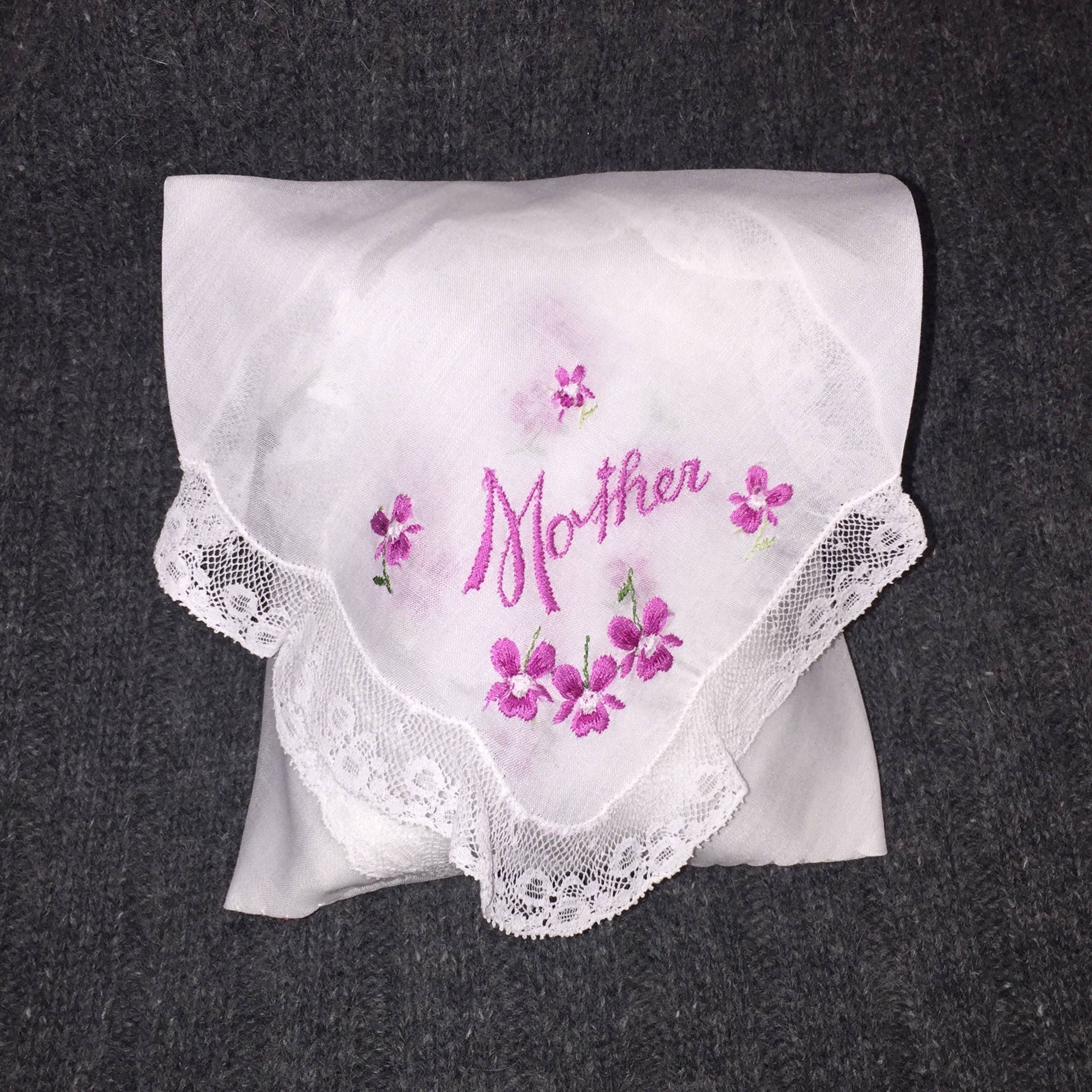 Handmade Lavender Sachet Made From an Antique Handkerchief - Etsy