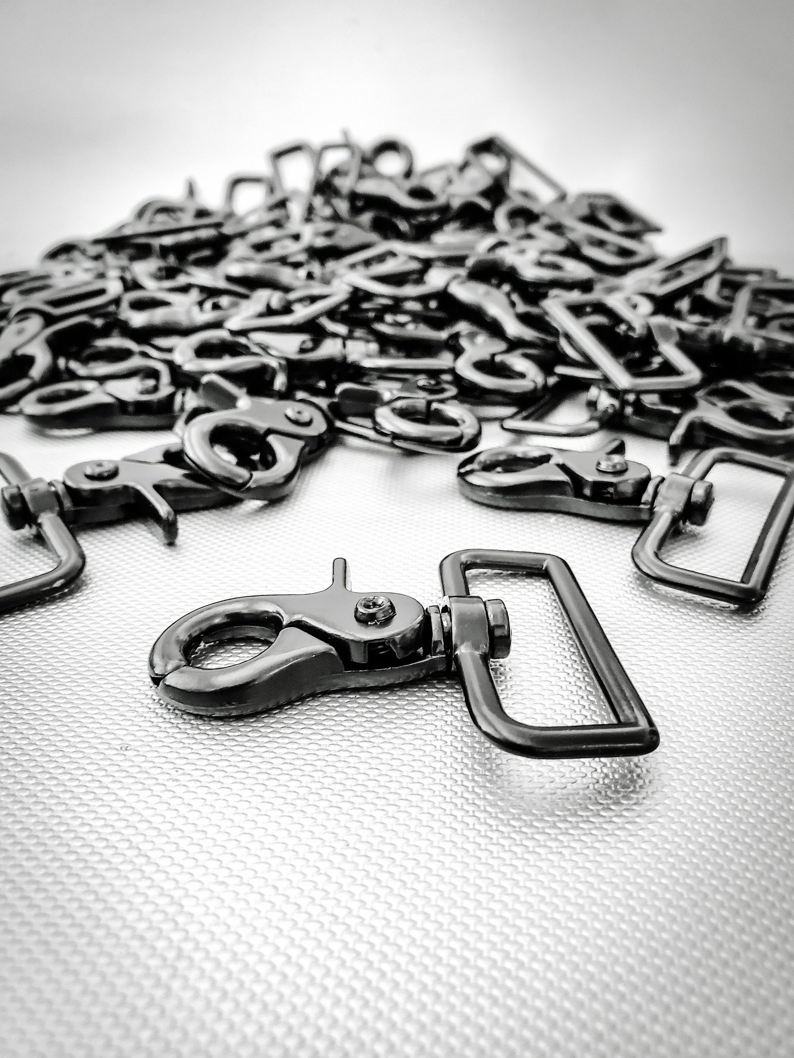 Bulk Lot 1.5" Trigger Scissor Swivel Black Color Metal Snaps With ...