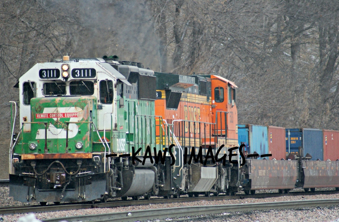 Green BNSF No. 3111, Train Photography, Railroad Photography, Train Art, Railroad Art - Etsy