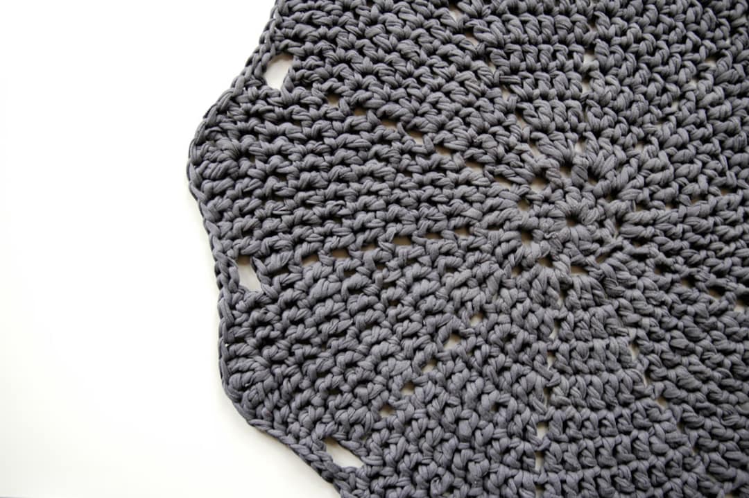 Doily Crochet Rug LUULO / Boho Area Rag / Chunky Crocheted Carpet ...