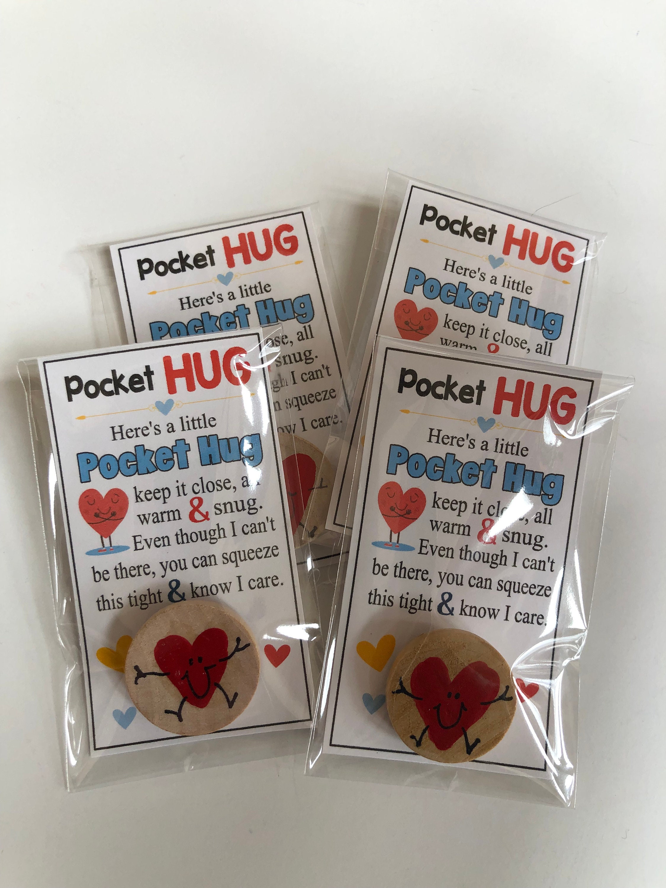 POCKET HUG Gift Bag - Small - Sweet Thoughts Gift, Mom, Friends ...