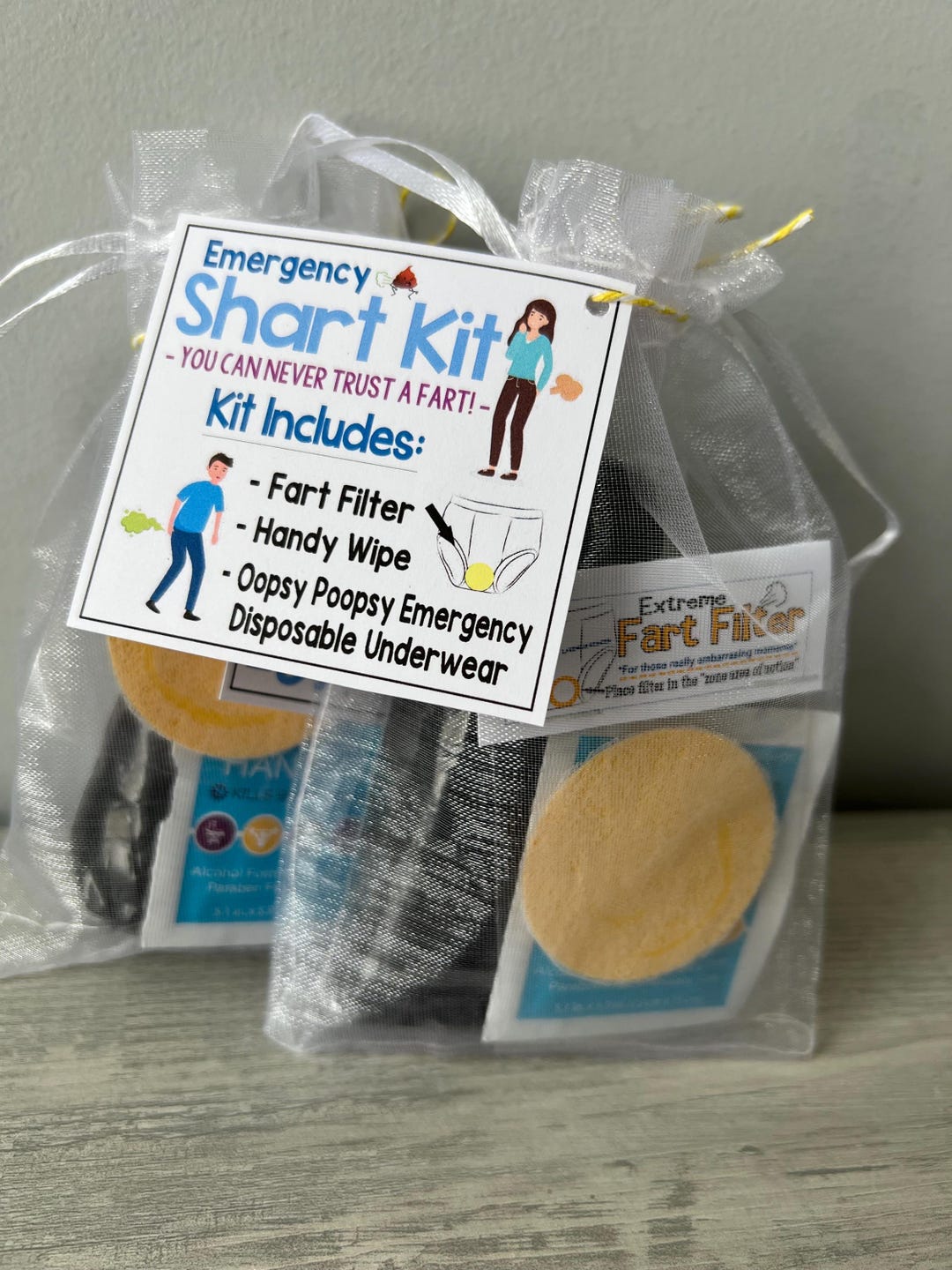 EMERGENCY SHART KIT, Hillbilly Joke, Funny Gag Gift Bags , Silly Prank ...