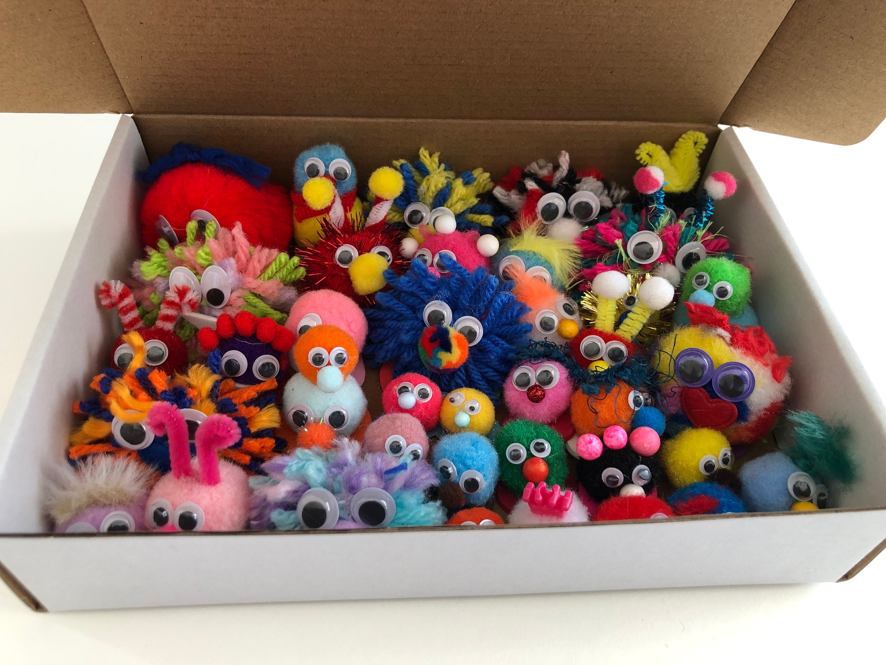 QUIET CRITTERS- XL Box Filled With Poem & Poms Teacher Resource ...