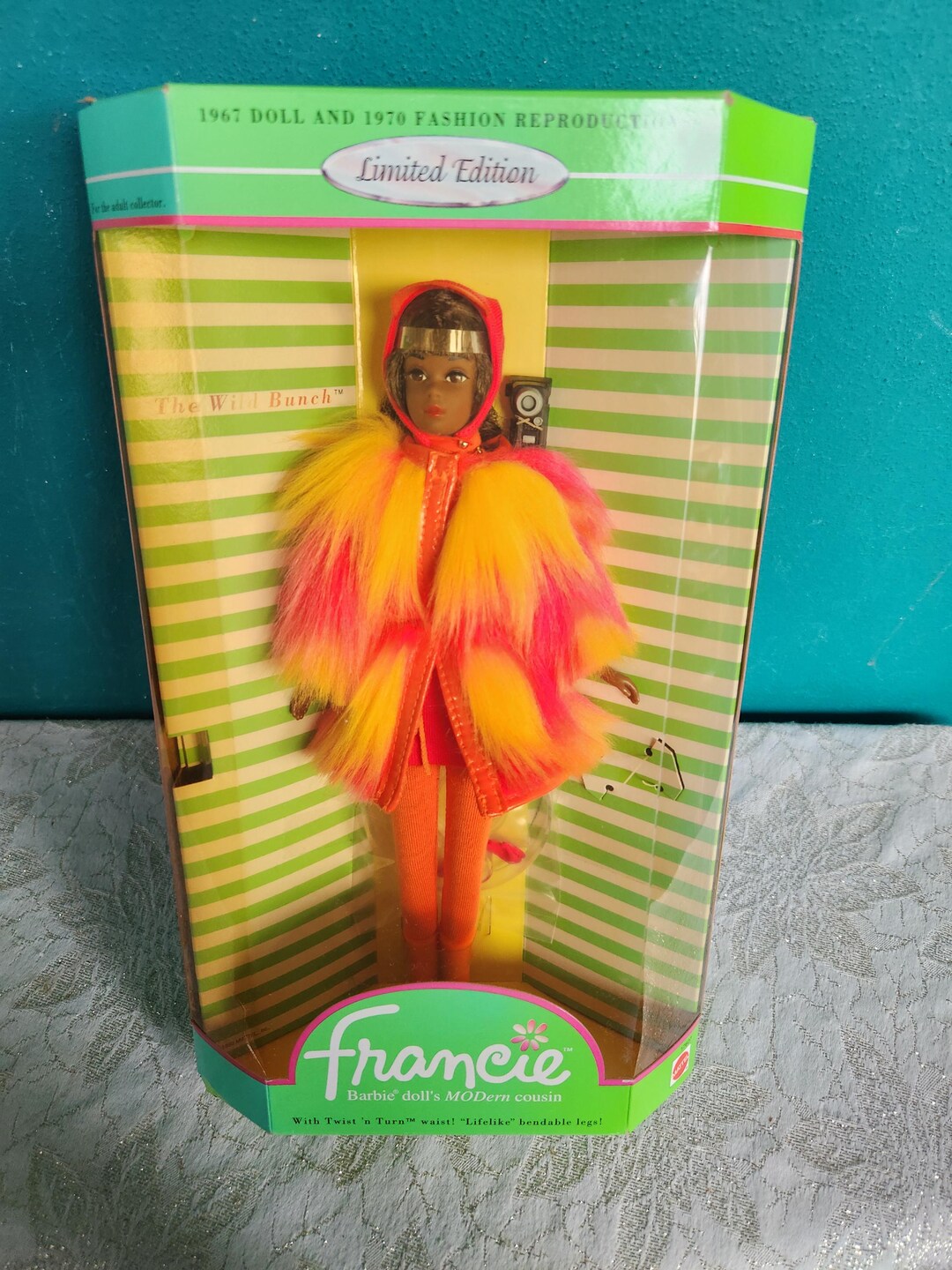 Mattel 1997 African American Barbie Doll Francie Doll 30th Anniversary ...