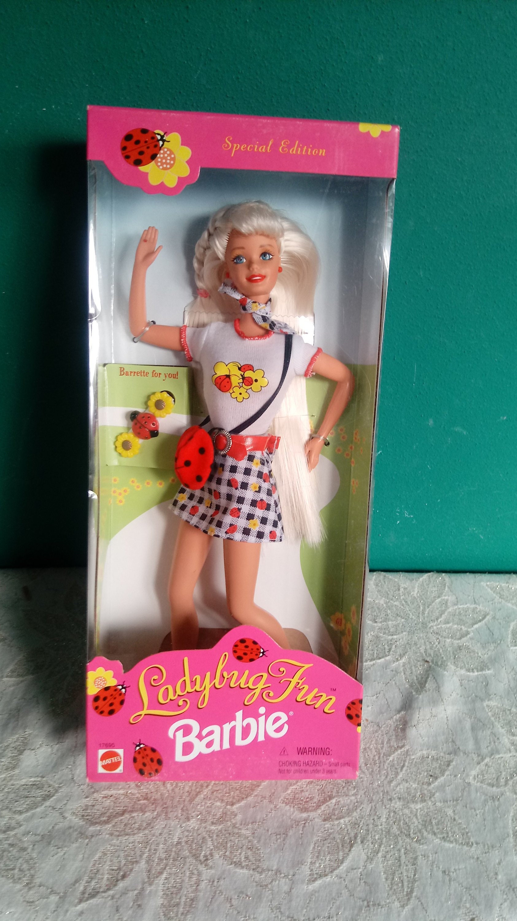 Hirtelen leszállás Bizonyíték Egocentrizmus ladybug fun barbie doll ...