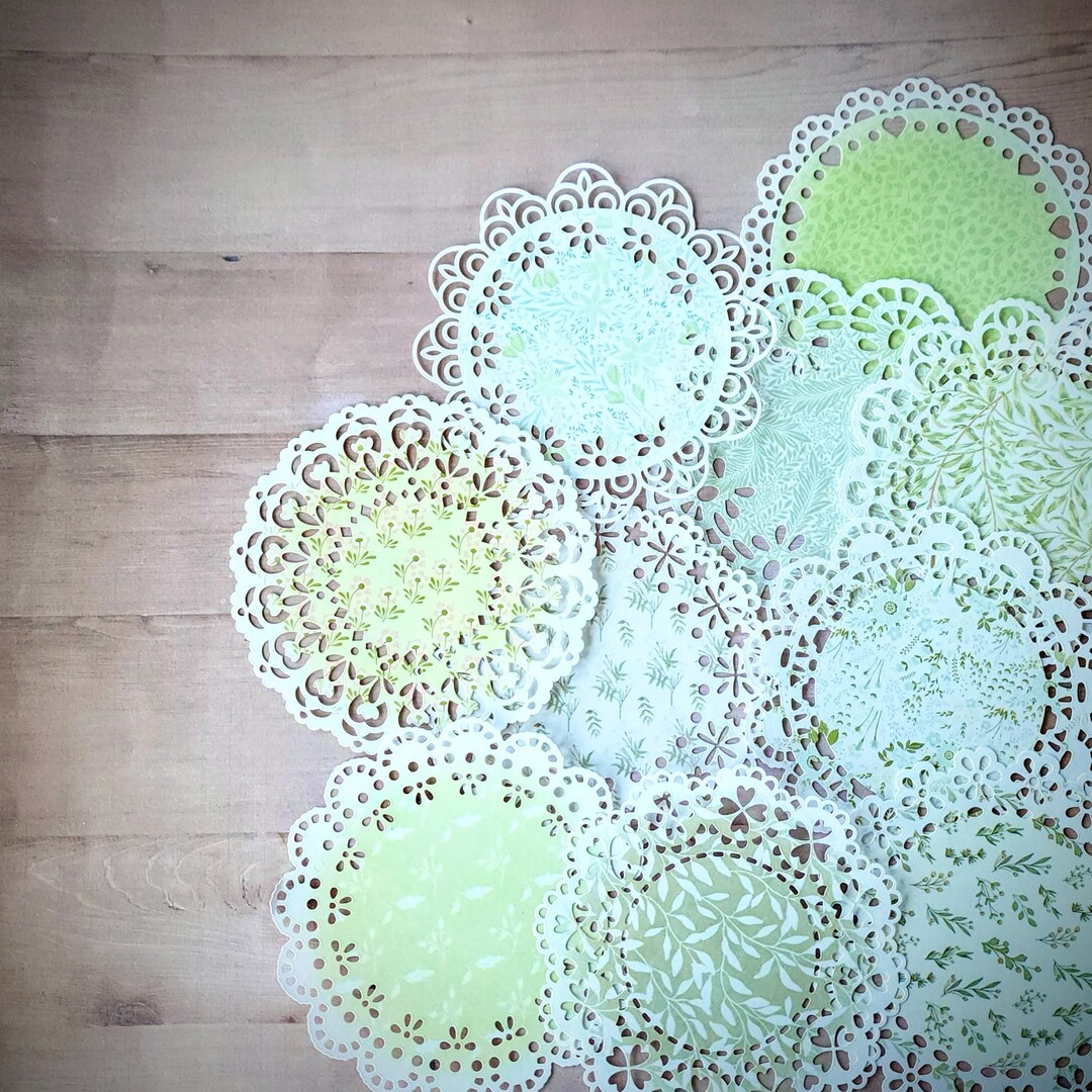 Round Paper Doilies With Print in Shades of Green Colors 10 Pcs for ...