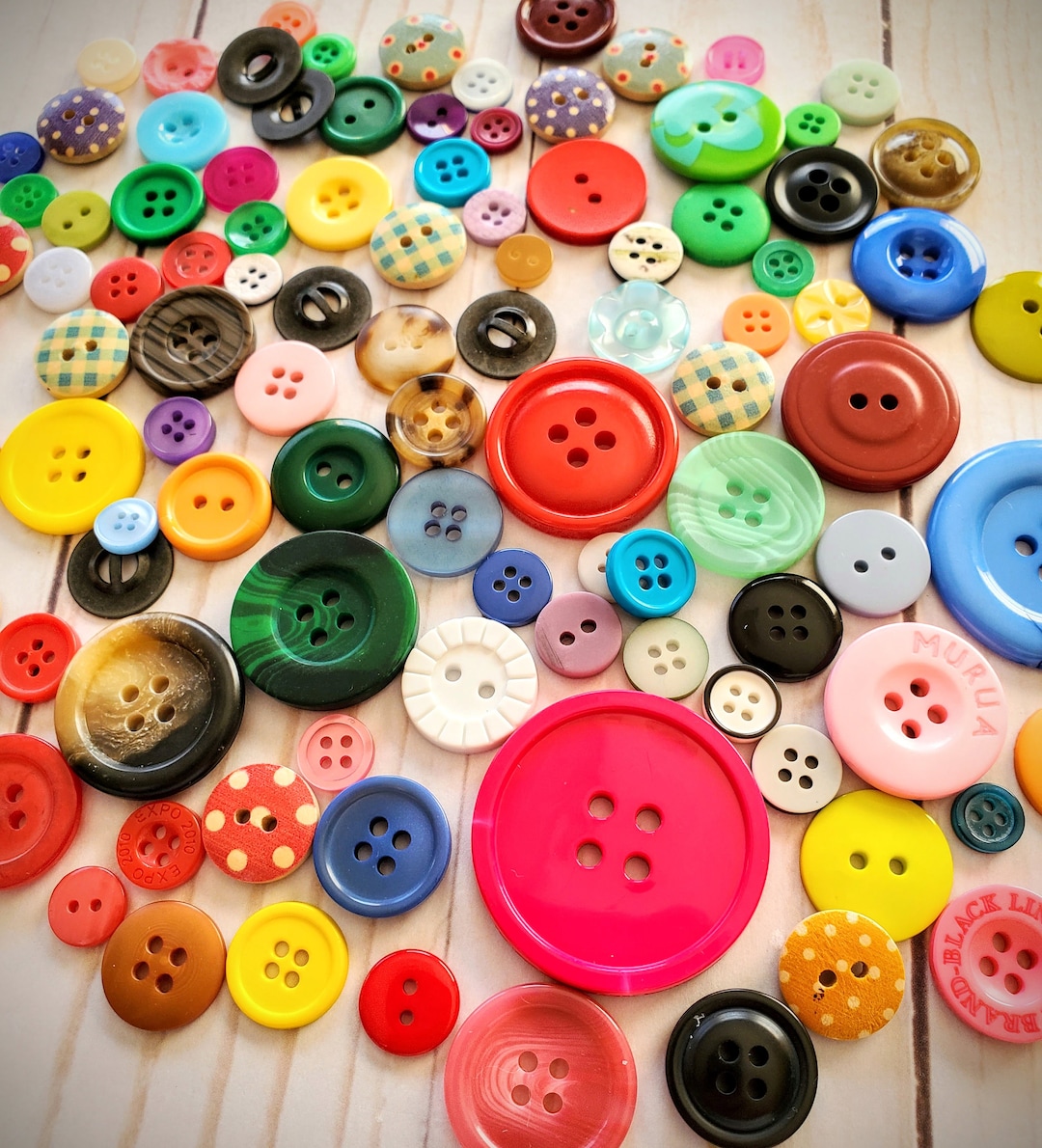 Variety Buttons Pack, Different Color Buttons Pack, Assorted Buttons ...