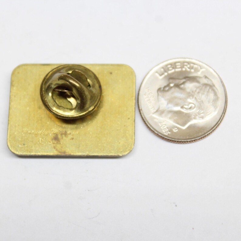 Nurses Touching Lives With Care Pin Lapel Enamel Collectible - Etsy