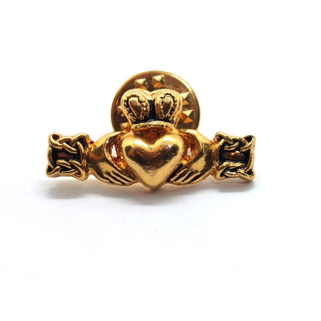 Gold Irish Claddagh Heart Hands Crown Lapel Pin Friendship Love Symbol ...