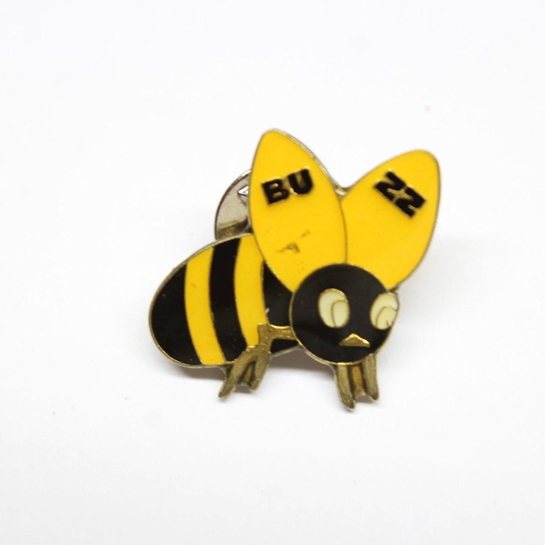 Bumblebee BUZZ Pin Cartoon Lapel Enamel Collectible - Etsy
