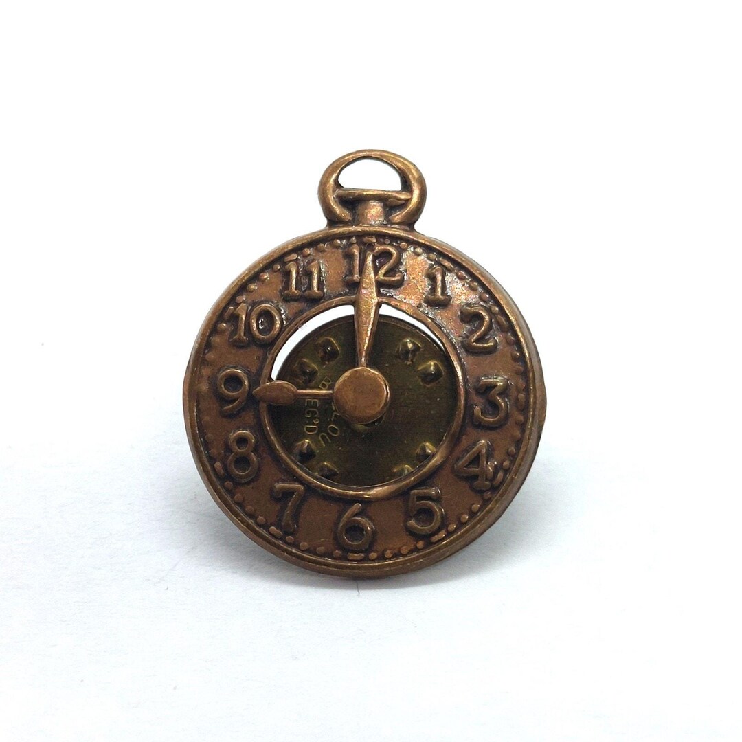Vintage Clock Pin Unique Round Face Numbers Dial Novelty Timepiece ...