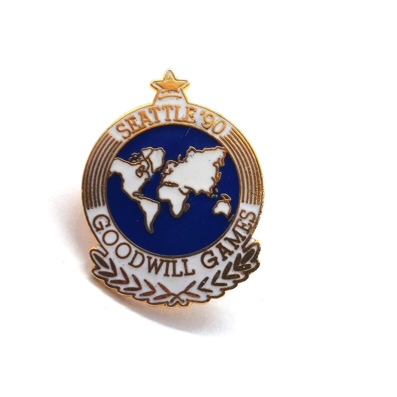 Seattle 1990 Goodwill Games Pin World Map Star Laurel International ...