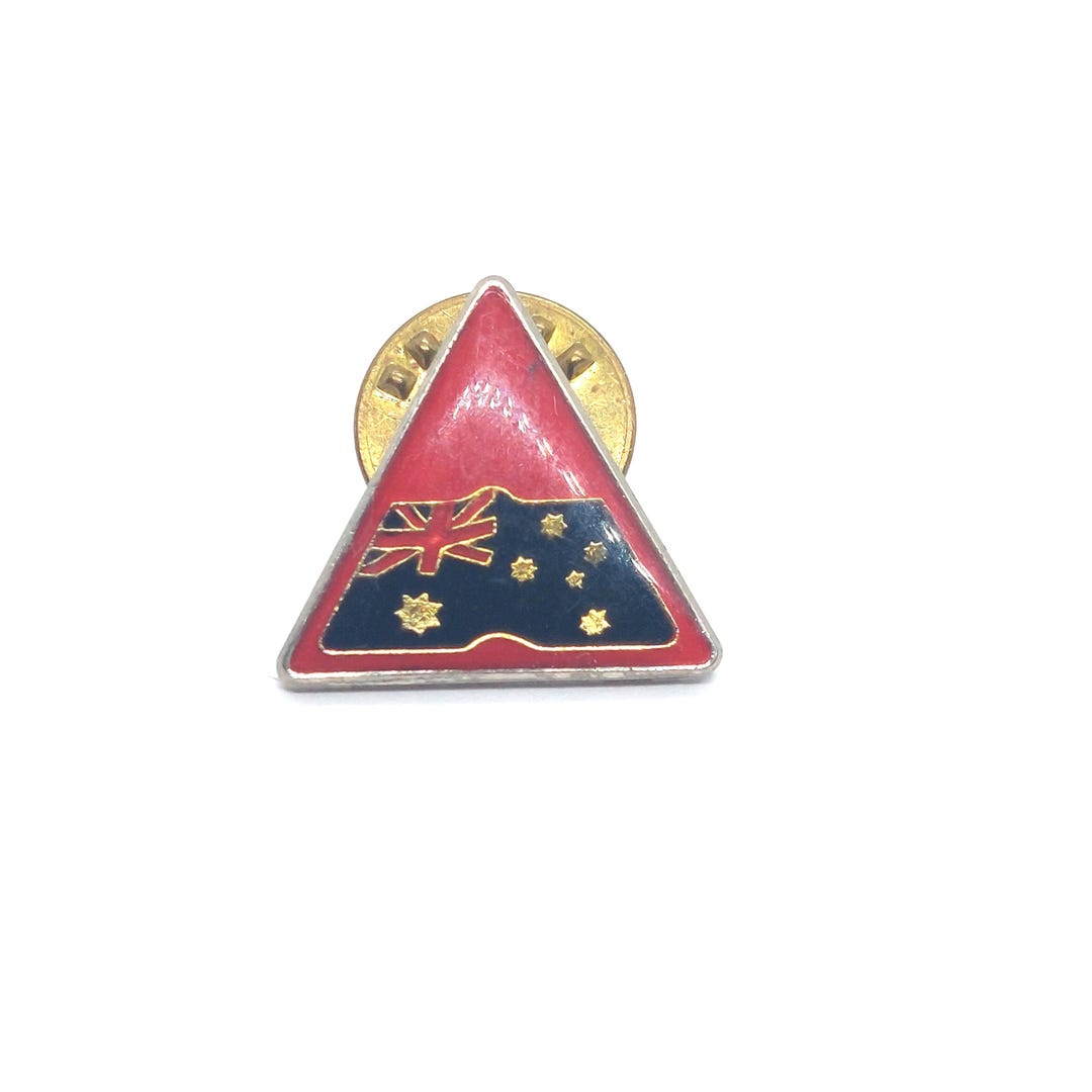 Vintage Australia Flag Red Triangle Pin Lapel SWANN Hudson Australia ...