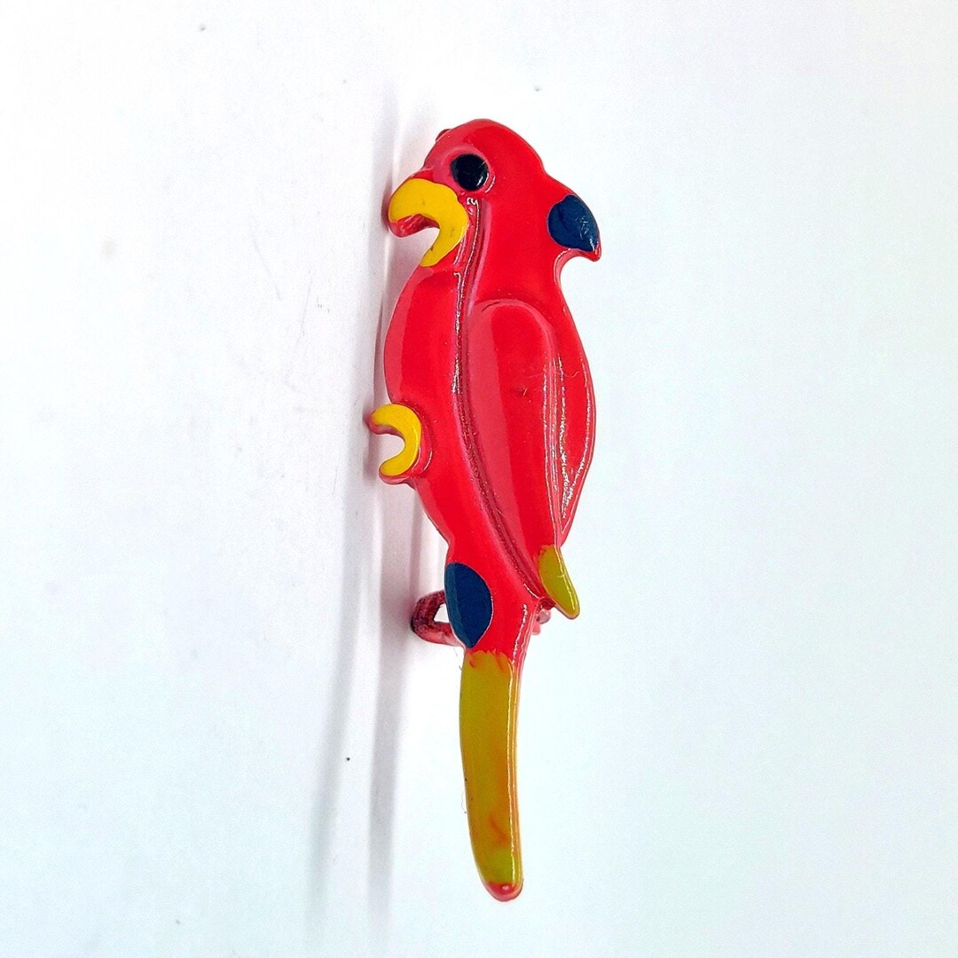 Red Parrot Bird Pin Vintage Tropical Exotic Macaw Wildlife Rainforest ...