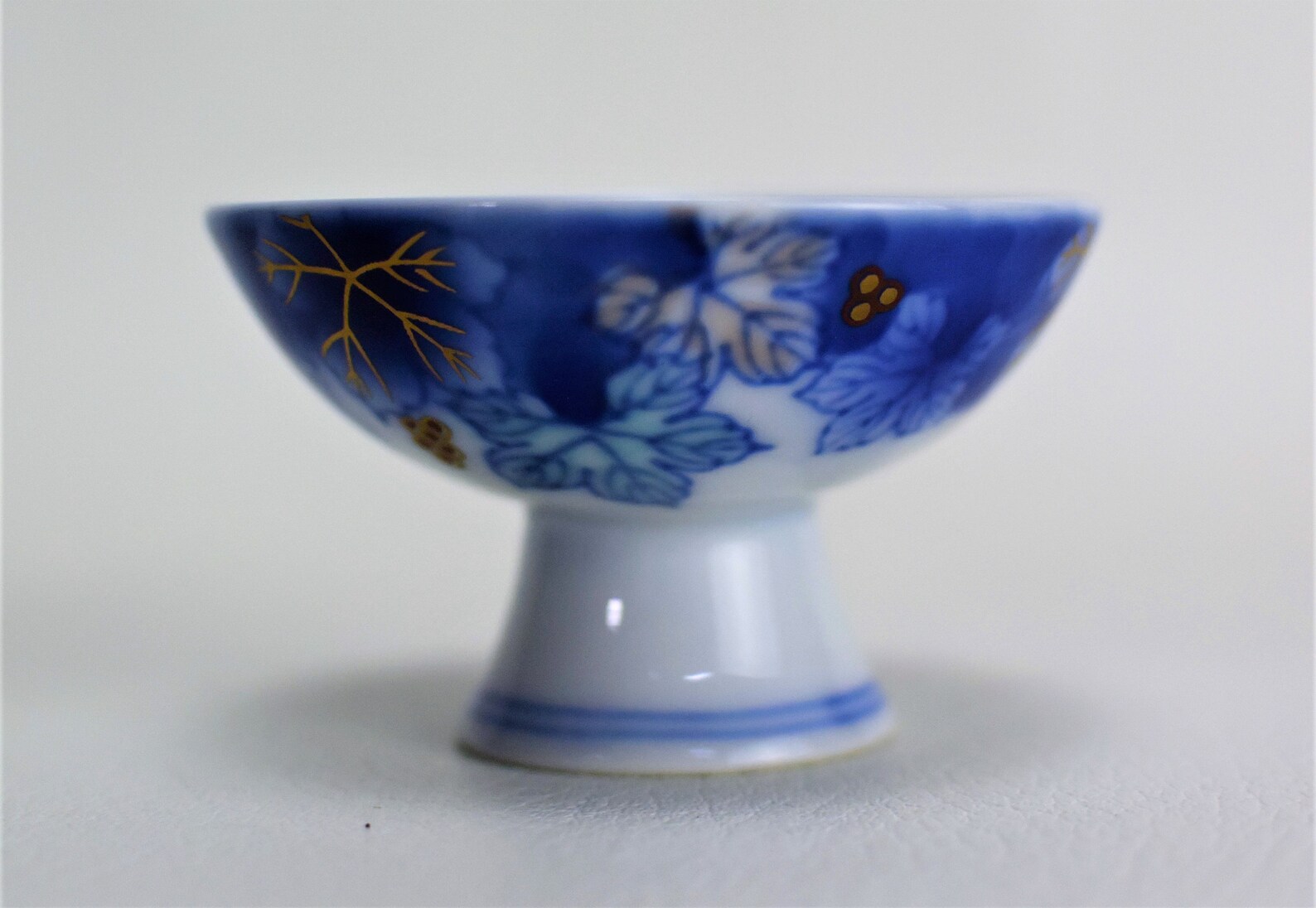 Vintage Fukagawa Sake Set Grape Motif Japanese Porcelain - Etsy