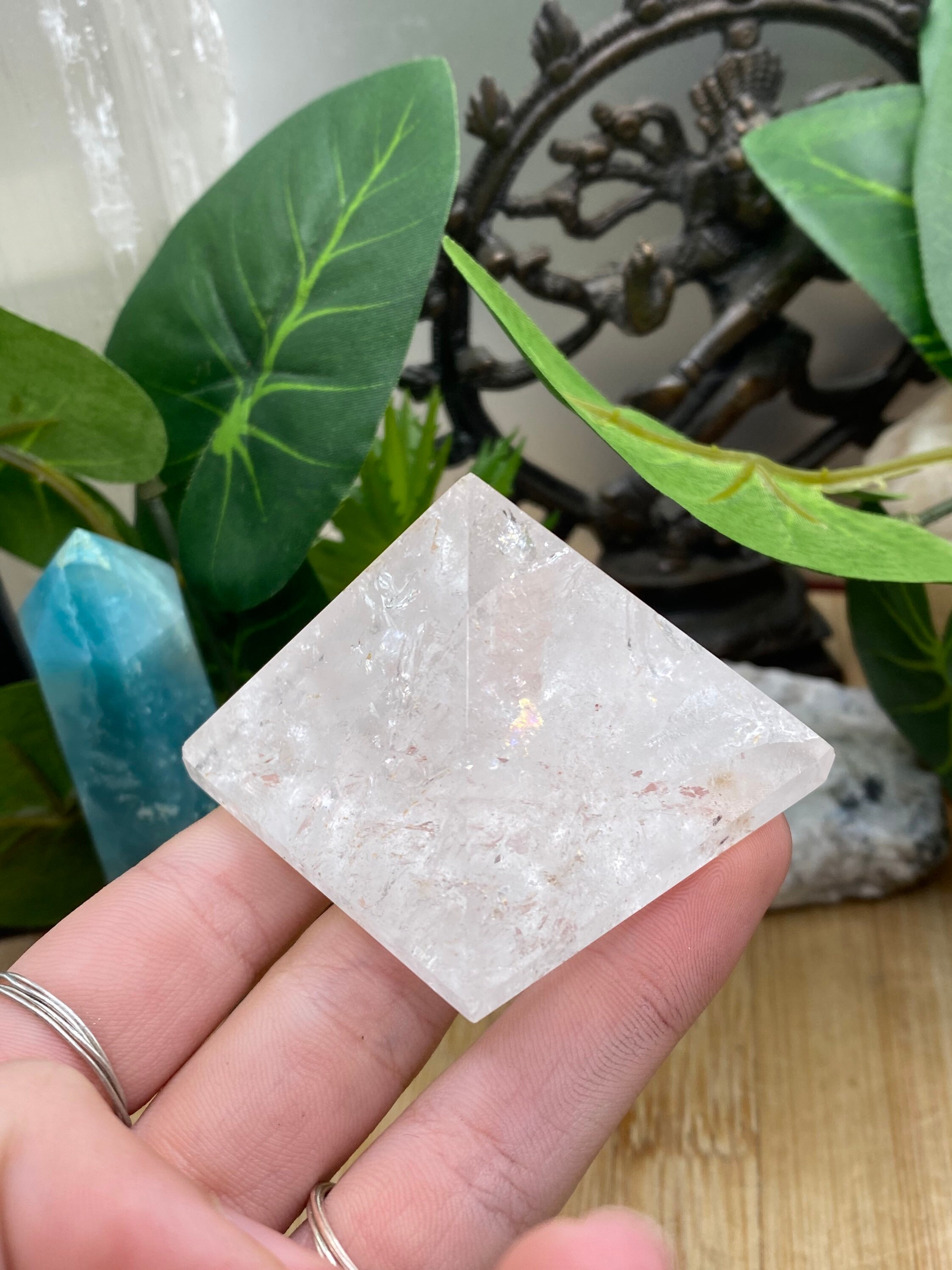 Clear Quartz Pyramid Crystal MCQP2 Flat 7