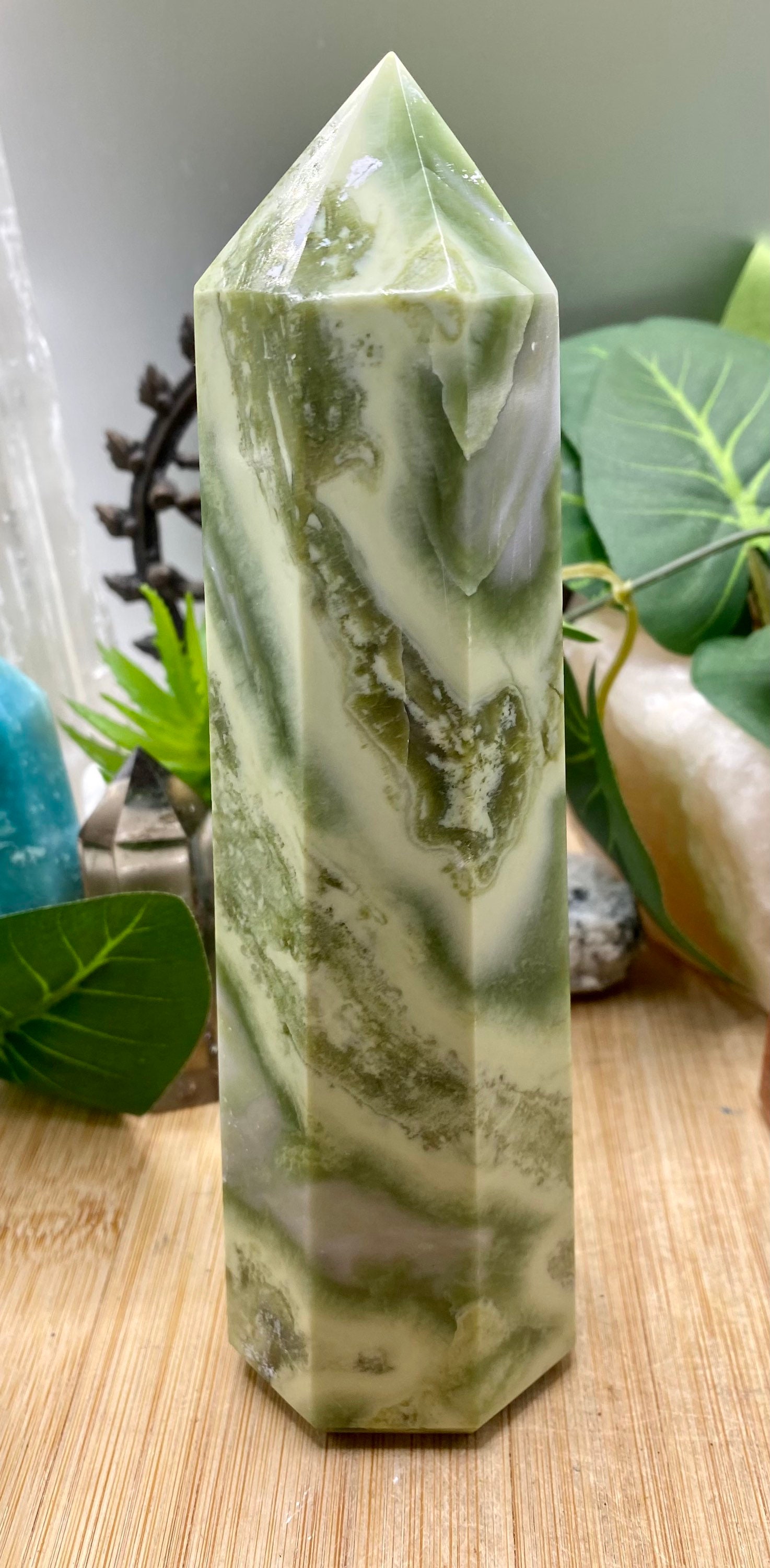 Infinite Stone serpentine tower point INFINITE1