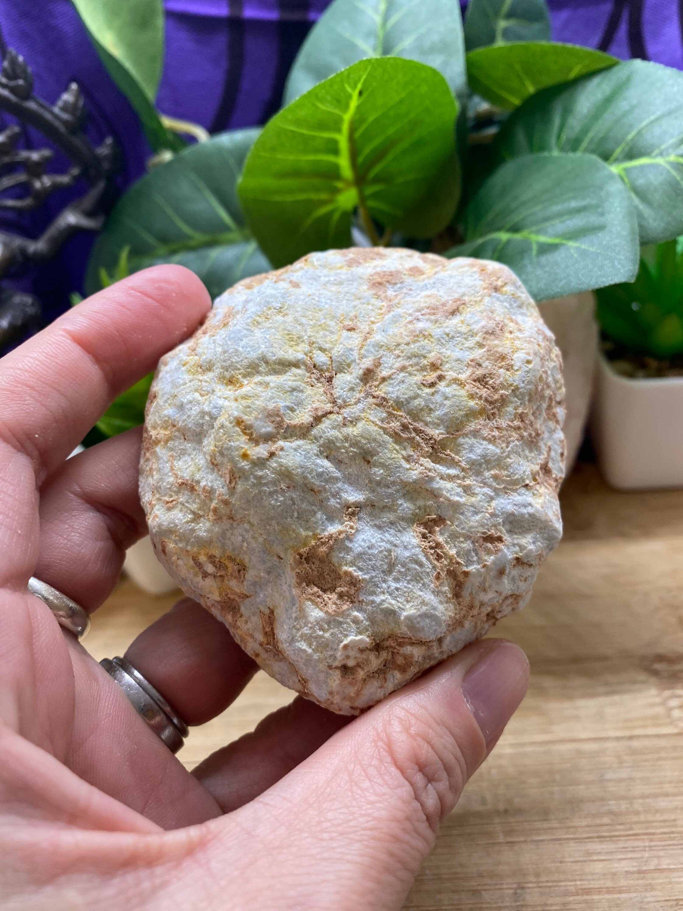 Gorgeous Angelite polished Crystal geode ANGEL1