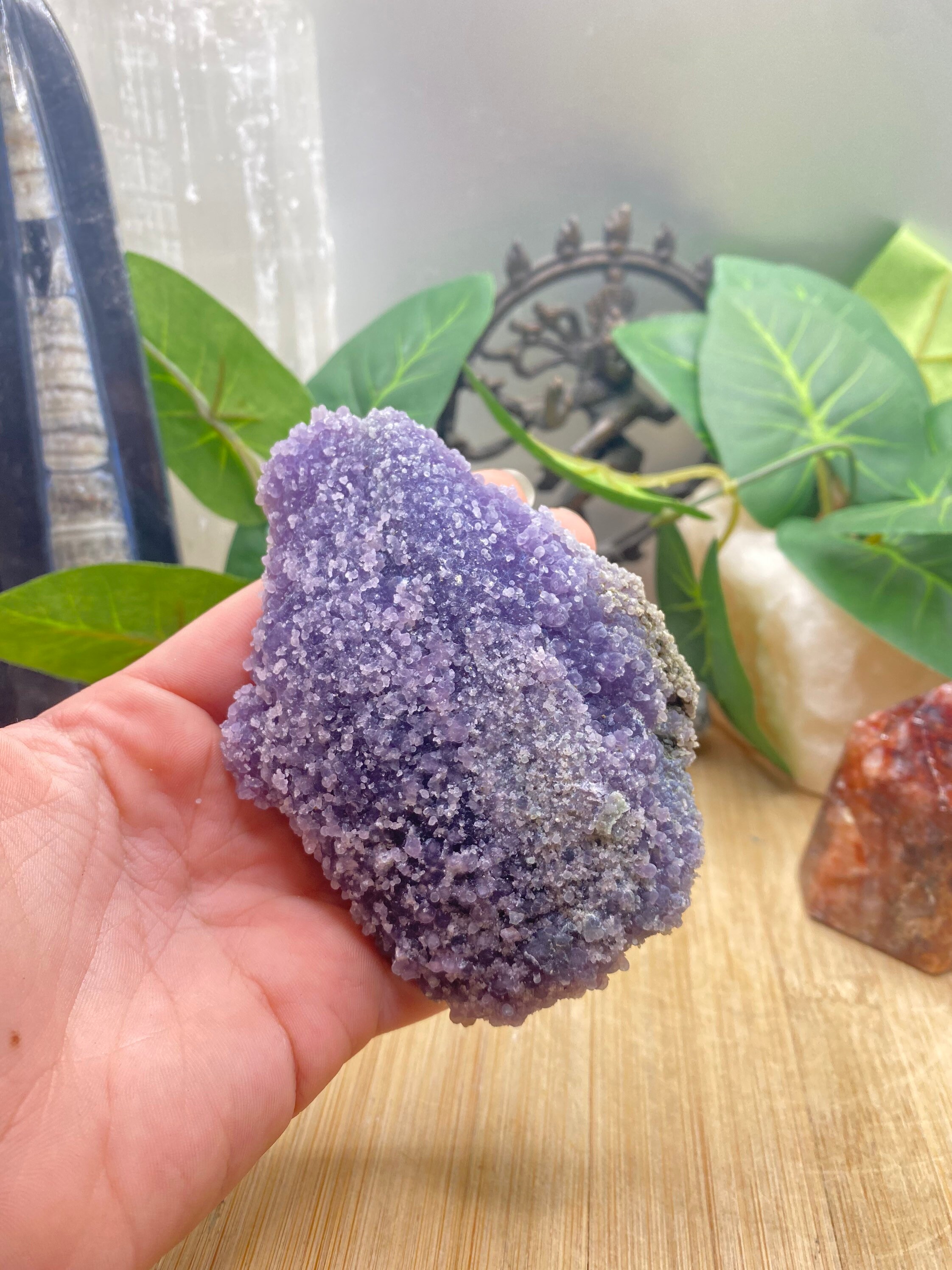 Grape Agate crystal specimen MGRA2 Flat 1