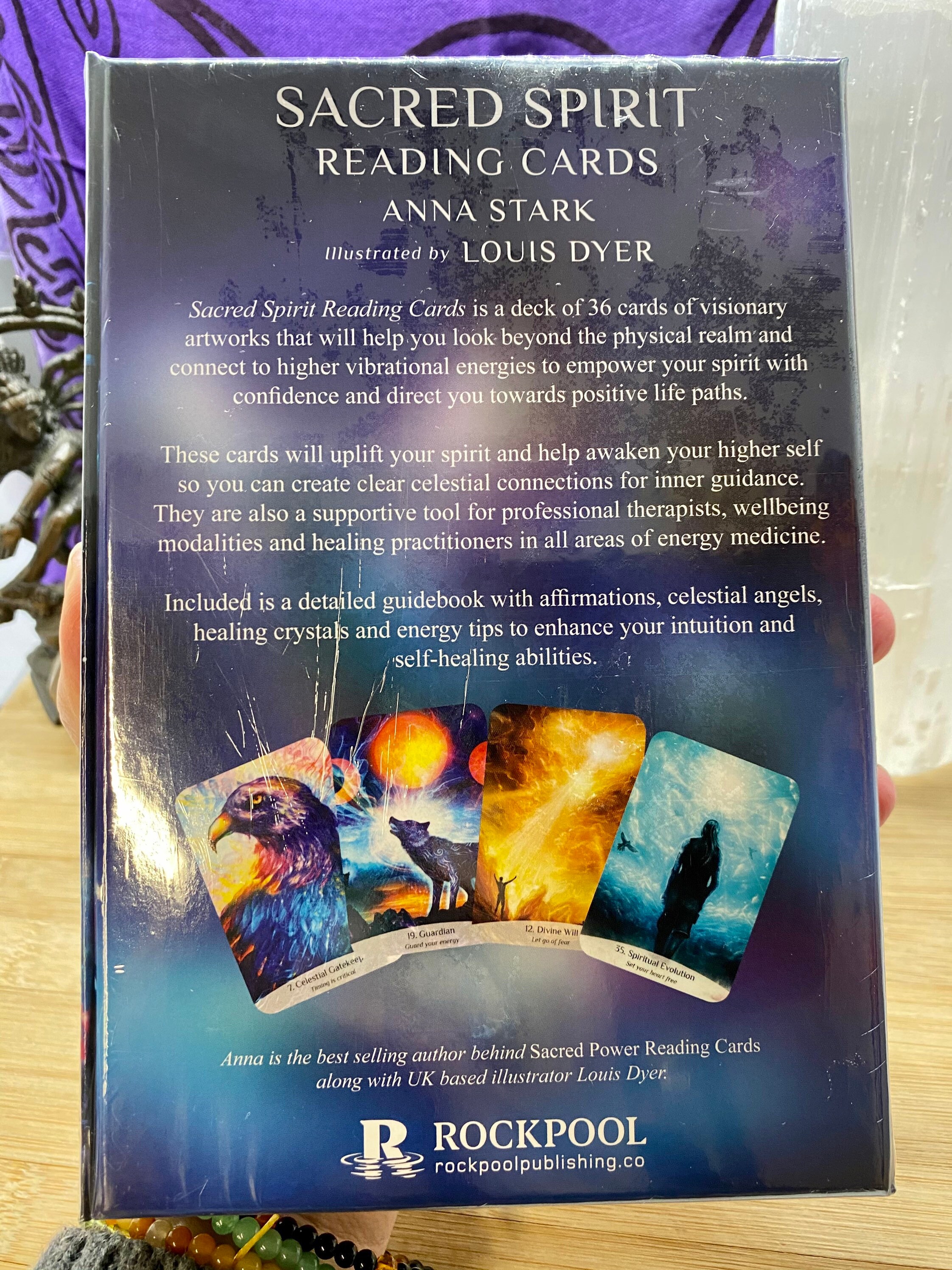 Sacred Spirit reading cards by Anna Stark