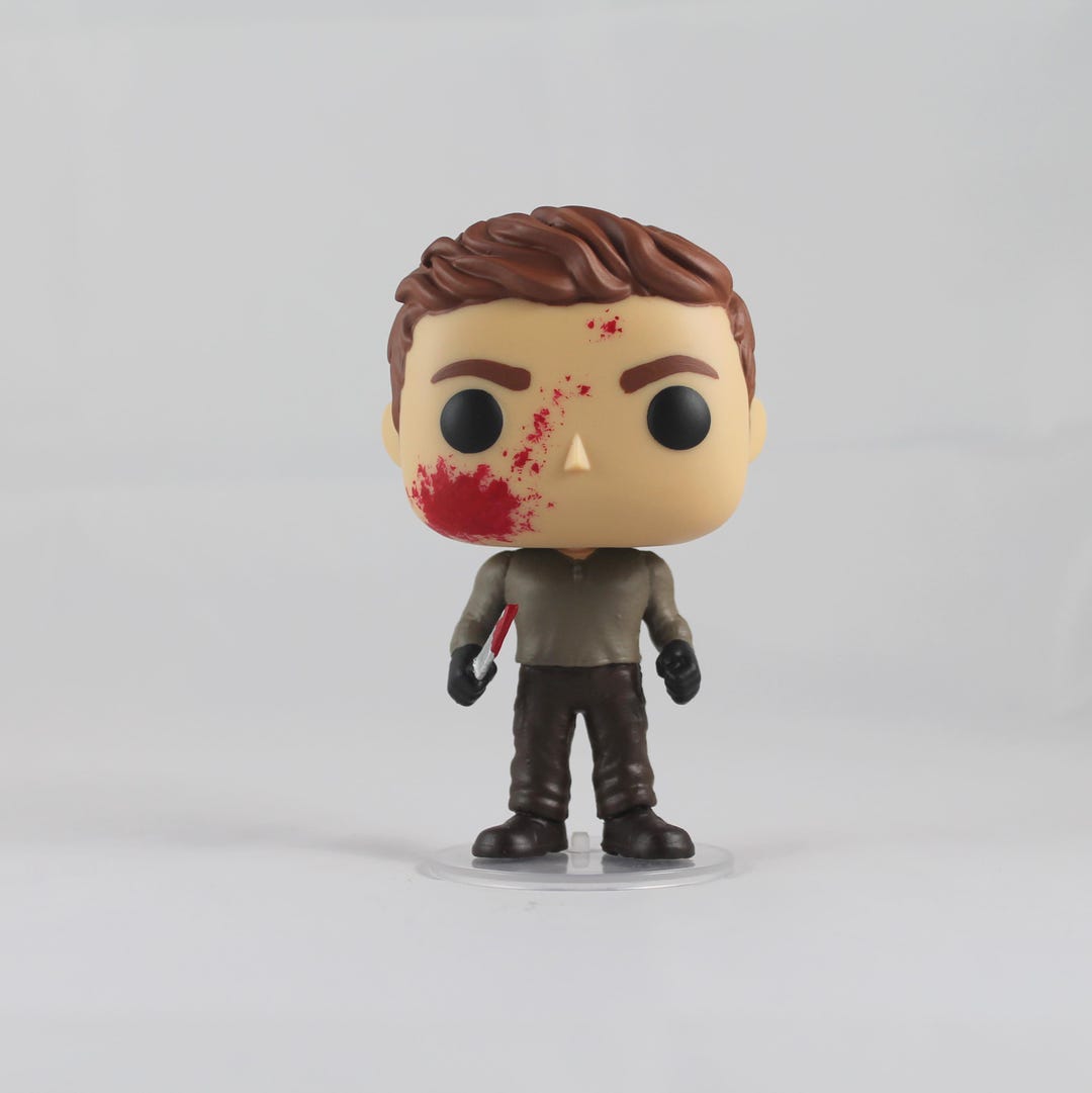 Custom Figure of Dexter's Dexter Morgan (kill/hunt Attire) - Etsy UK