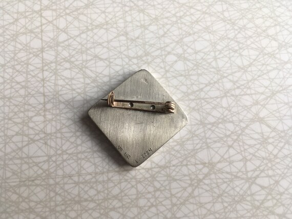 SALE 1970s Floral Swedish pewter brooch - Gem