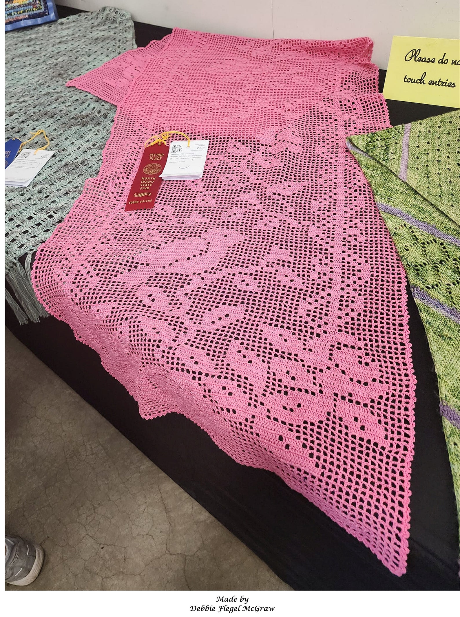 Birds & Roses Filet Crochet Table Runner Pattern (digital Download) - Etsy