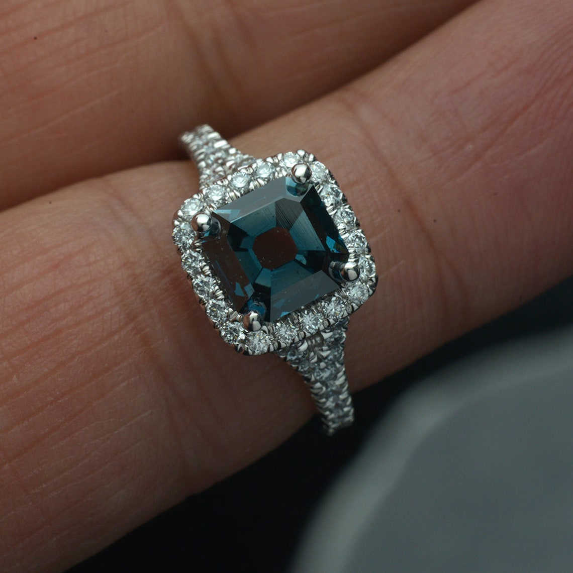 Blue Diamond CVD 1.94ct Ascher/emerald Lab Grown Diamond in a - Etsy