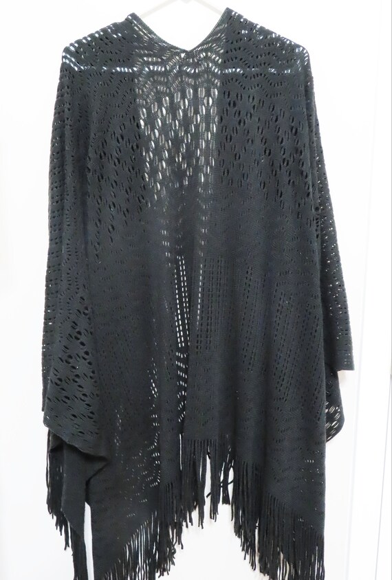 Lace Shawl/Poncho/Overlay - Gem