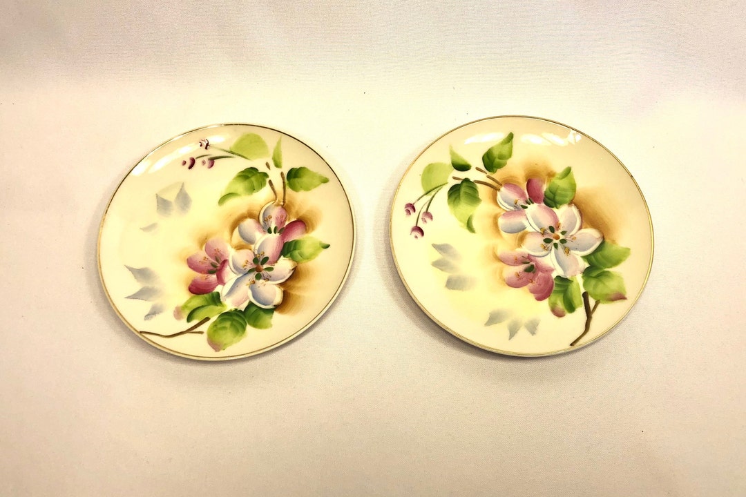 Floral Round Vintage Plates-set of 2 Wall Decor - Etsy