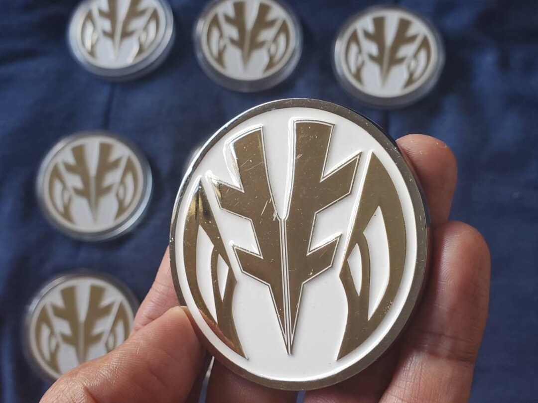 Flawed White Tiger Zyumetal Challenge Coin Kiba Ranger Thunder Coin 2.5 ...