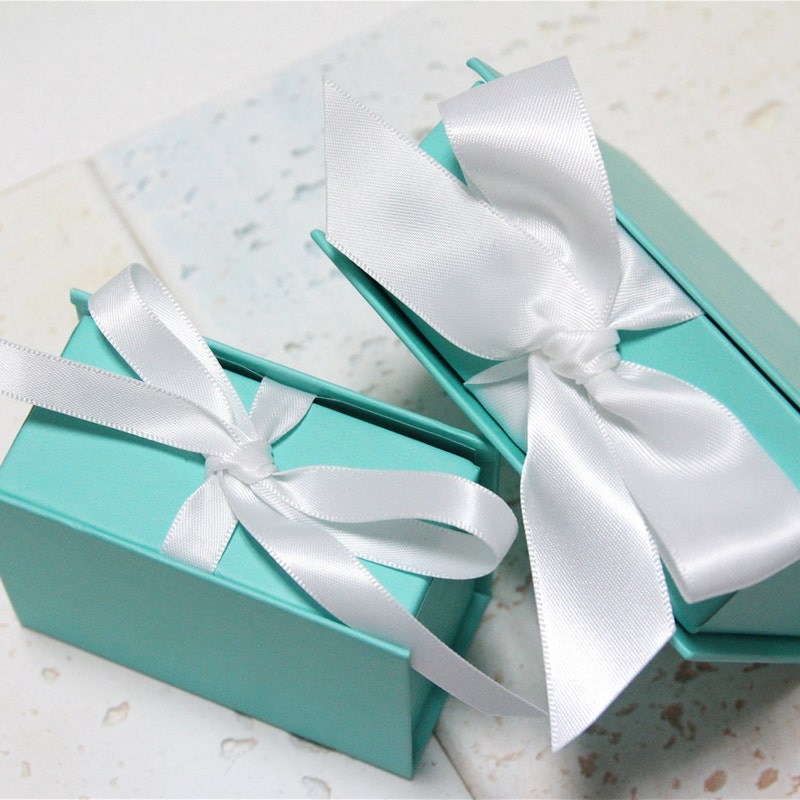Jewelry Gift Boxes - 60+ Gift Ideas for 2025