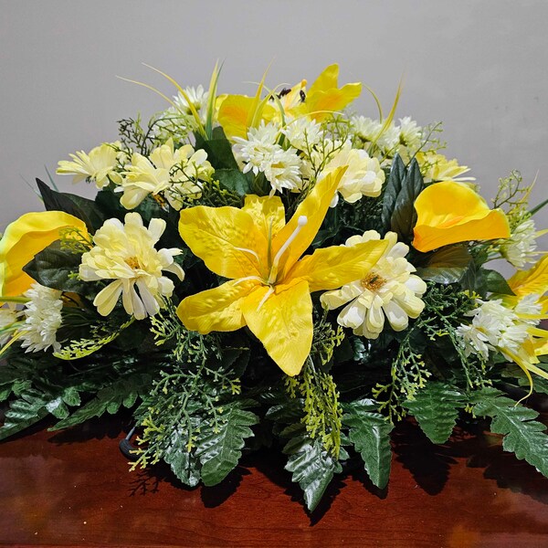 Headstone Saddle Arrangement - Etsy